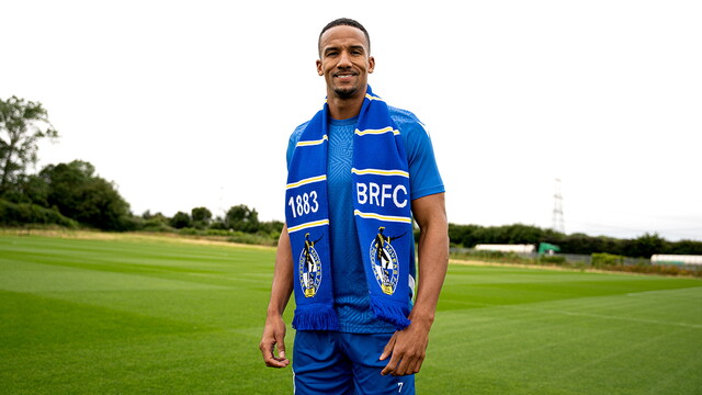 Scott Sinclair signs new Bristol Rovers contract | Bristol Rovers FC