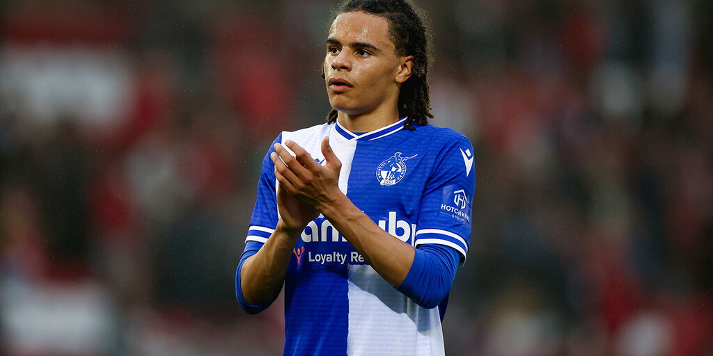 Kofi Shaw pens new deal and joins Yeovil Town on loan | Bristol Rovers FC