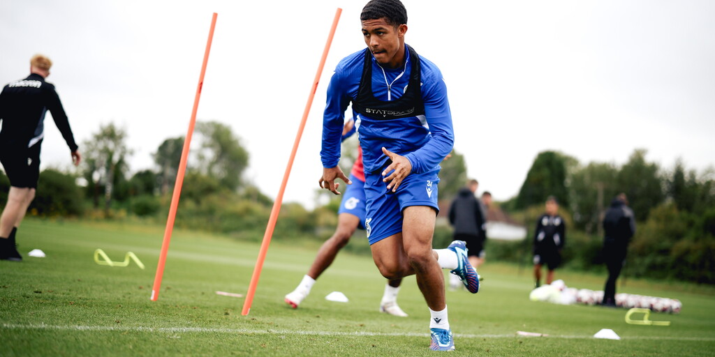 Jerry Lawrence joins Hungerford Town on loan | Bristol Rovers FC